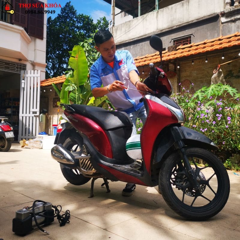 Lắp khóa chống trộm Xe SH mode Thách thức mọi trộm xe đạo trích nhóe