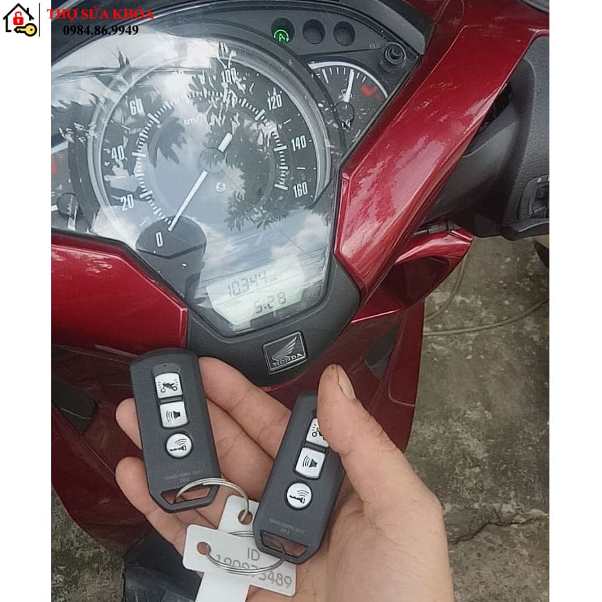 Cách làm thêm chìa khóa Smartkey SH mode tại nhà đơn giản nhanh chóng